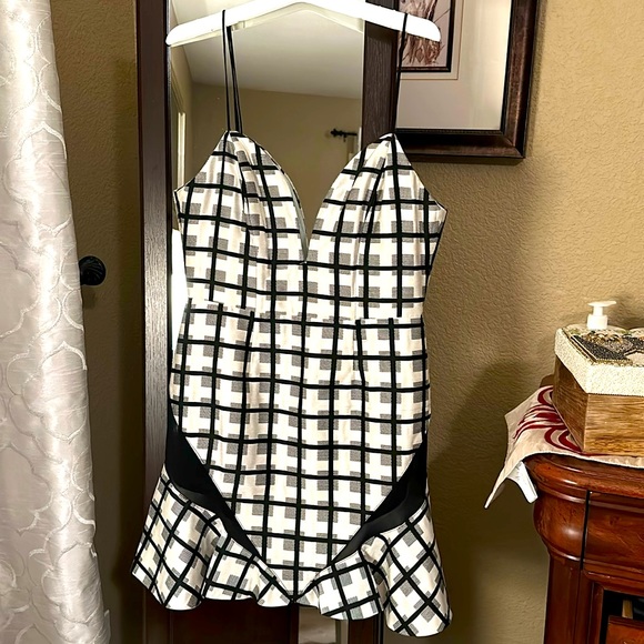 NBD | Dresses | Truly A Beautiful Dress This Is The Dress That Will Get ...